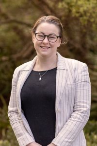 Thea Sefton - Associate at Ross Dowling Lawyers